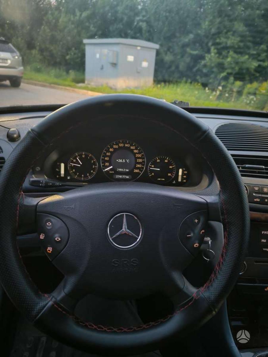 Zils Mercedes-Benz e-200 2004 Viļņa, ar dzinēja tilpumu 2.20 L un nobraukumu 274 tūkst. km par 2350 €, foto 10 vietnē AUTOMOTO.COM.LV