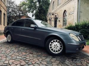 Blue Mercedes-Benz e-200 2005 in Cesis, with an engine capacity of 2.20 L and mileage of 0 thousand km for 1690 €, photo 3 on AUTOMOTO.COM.LV