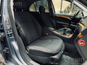 Blue Mercedes-Benz e-200 2005 in Cesis, with an engine capacity of 2.20 L and mileage of 0 thousand km for 1690 €, photo 12 on AUTOMOTO.COM.LV