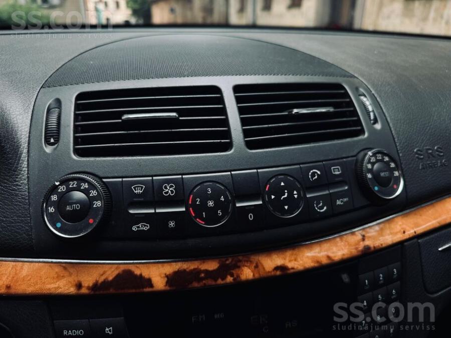 Blue Mercedes-Benz e-200 2005 in Cesis, with an engine capacity of 2.20 L and mileage of 0 thousand km for 1690 €, photo 16 on AUTOMOTO.COM.LV