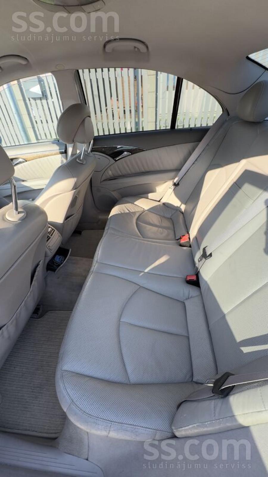Zils Mercedes-Benz e-200 2006 Rīga, ar dzinēja tilpumu 2.10 L un nobraukumu 321 tūkst. km par 1200 €, foto 10 vietnē AUTOMOTO.COM.LV