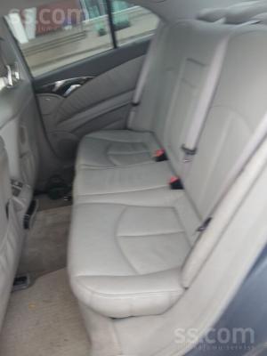 Zils Mercedes-Benz e-200 2006 Rēzekne, ar dzinēja tilpumu 2.20 L un nobraukumu 322 tūkst. km par 2000 €, foto 12 vietnē AUTOMOTO.COM.LV