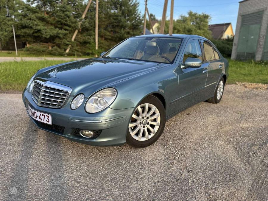 Blue Mercedes-Benz e-200 2008 in Utena, with an engine capacity of 2.20 L and mileage of 338 thousand km for 5250 €, photo 12 on AUTOMOTO.COM.LV