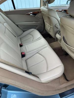 Blue Mercedes-Benz e-200 2008 in Utena, with an engine capacity of 2.20 L and mileage of 338 thousand km for 5250 €, photo 15 on AUTOMOTO.COM.LV
