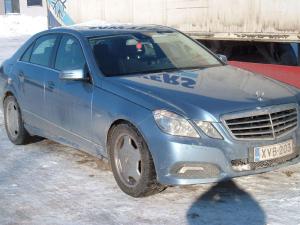 Blue Mercedes-Benz e-200 2010 in Siauliai, with an engine capacity of 2.14 L and mileage of 430 thousand km for 5200 €, photo 17 on AUTOMOTO.COM.LV