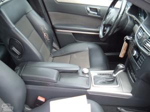 Zils Mercedes-Benz e-200 2010 Šauļi, ar dzinēja tilpumu 2.10 L un nobraukumu 430 tūkst. km par 5200 €, foto 20 vietnē AUTOMOTO.COM.LV