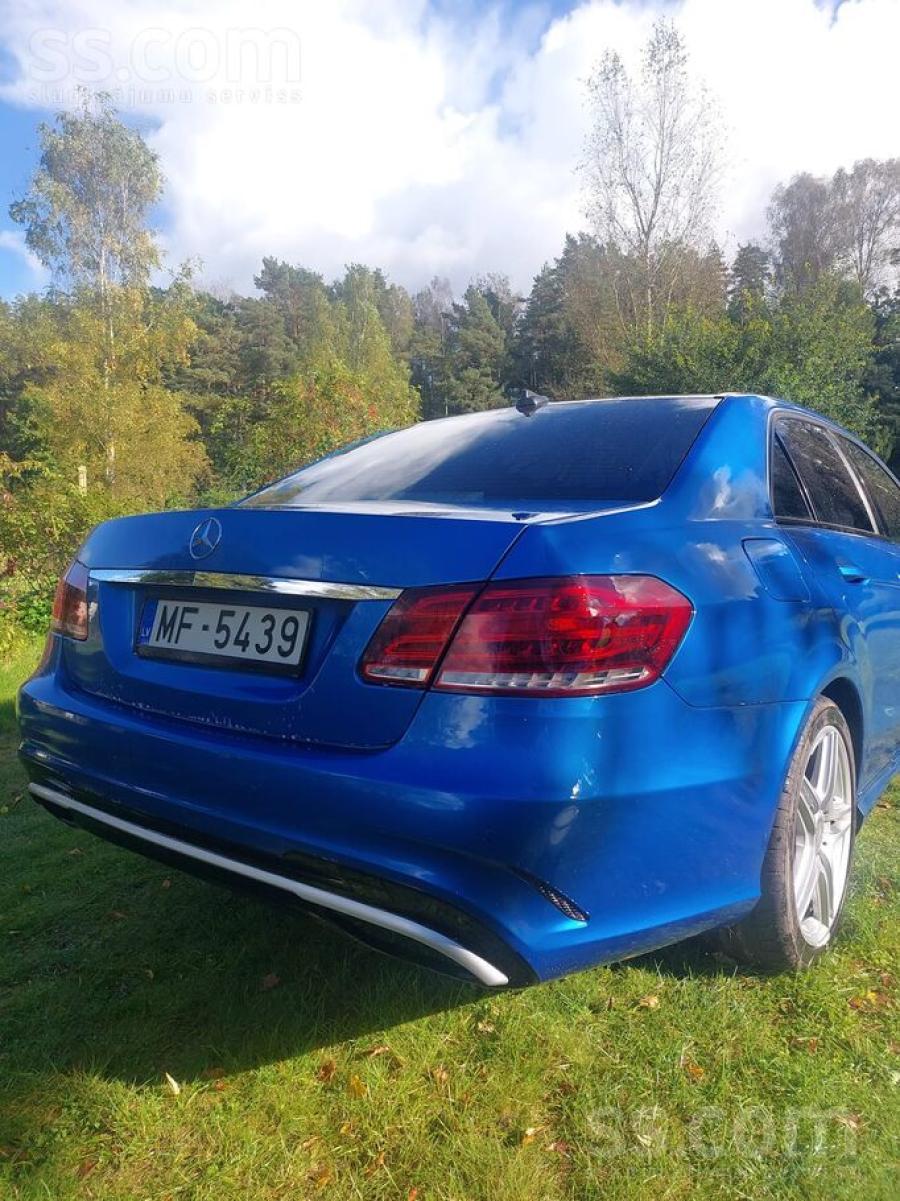 Zils Mercedes-Benz e-200 2011 Rīga, ar dzinēja tilpumu 2.10 L un nobraukumu 473 tūkst. km par 6200 €, foto 6 vietnē AUTOMOTO.COM.LV