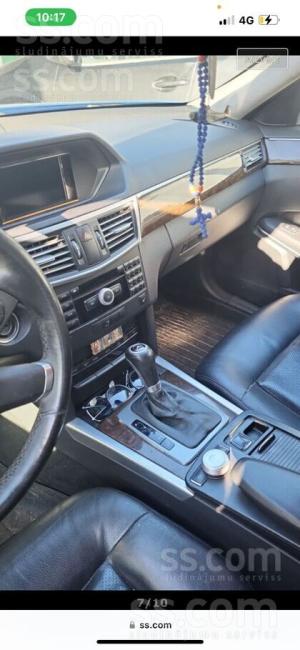 Zils Mercedes-Benz e-200 2011 Rīga, ar dzinēja tilpumu 2.10 L un nobraukumu 473 tūkst. km par 6200 €, foto 8 vietnē AUTOMOTO.COM.LV