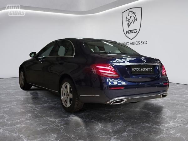 Blue Mercedes-Benz e-200 2018 in Kaunas, with an engine capacity of 0.00 L and mileage of 60 thousand km for 30781 €, photo 3 on AUTOMOTO.COM.LV