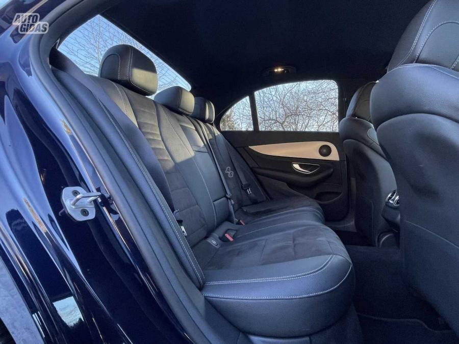 Zils Mercedes-Benz e-200 2021 Viļņa, ar dzinēja tilpumu 2.00 L un nobraukumu 81 tūkst. km par 25900 €, foto 6 vietnē AUTOMOTO.COM.LV