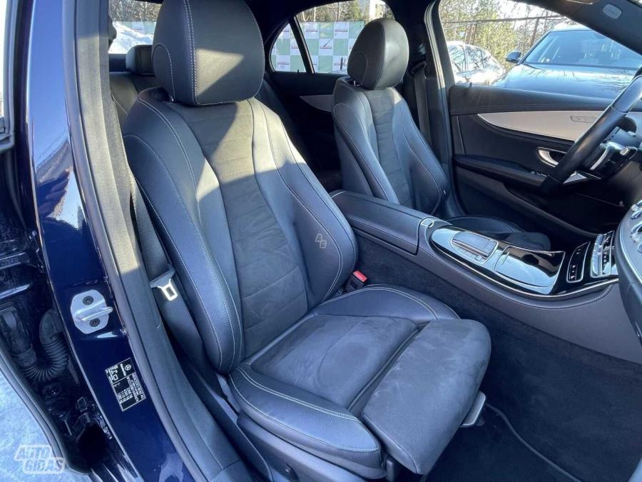 Zils Mercedes-Benz e-200 2021 Viļņa, ar dzinēja tilpumu 2.00 L un nobraukumu 81 tūkst. km par 25900 €, foto 10 vietnē AUTOMOTO.COM.LV