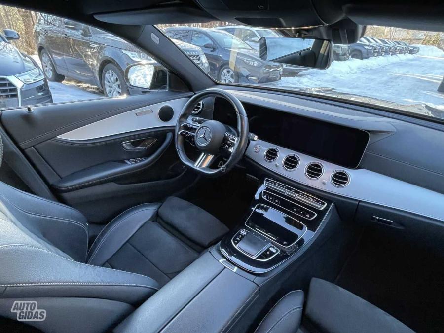 Zils Mercedes-Benz e-200 2021 Viļņa, ar dzinēja tilpumu 2.00 L un nobraukumu 81 tūkst. km par 25900 €, foto 13 vietnē AUTOMOTO.COM.LV