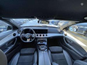 Blue Mercedes-Benz e-200 2021 in Vilnius, with an engine capacity of 1.99 L and mileage of 81 thousand km for 25900 €, photo 8 on AUTOMOTO.COM.LV