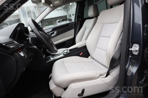 Zils Mercedes-Benz e-200 2010 Rīga, ar dzinēja tilpumu 2.20 L un nobraukumu 0 tūkst. km par 4995 €, foto 9 vietnē AUTOMOTO.COM.LV
