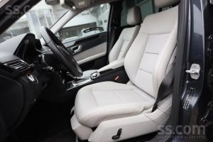 Синий Мерседес E 200 2010 в Рига, объемом двигателя 2.20 л и пробегом 0 тыс. км за 4995 €, фото 10 на AUTOMOTO.COM.LV