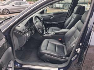 Zils Mercedes-Benz e-200 2010 Alīta, ar dzinēja tilpumu 2.15 L un nobraukumu 309 tūkst. km par 5600 €, foto 4 vietnē AUTOMOTO.COM.LV