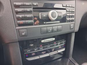 Zils Mercedes-Benz e-200 2010 Alīta, ar dzinēja tilpumu 2.15 L un nobraukumu 309 tūkst. km par 5600 €, foto 20 vietnē AUTOMOTO.COM.LV