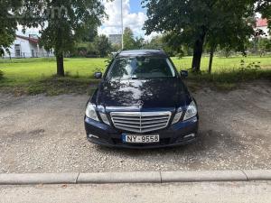 Zils Mercedes-Benz e-200 2010 Balvi, ar dzinēja tilpumu 2.20 L un nobraukumu 305 tūkst. km par 5000 €, foto 6 vietnē AUTOMOTO.COM.LV