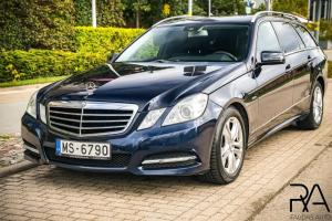 Blue Mercedes-Benz e-200 2012 in Riga, with an engine capacity of 2.20 L and mileage of 399 thousand km for 5590 €, photo  on AUTOMOTO.COM.LV