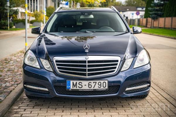 Мерседес E 200 2012 в Рига на AUTOMOTO.COM.LV Синий Мерседес E 200 2012 в Рига, объемом двигателя 2.20 л и пробегом 0 тыс. км за 5590 €, фото 3 на AUTOMOTO.COM.LV
