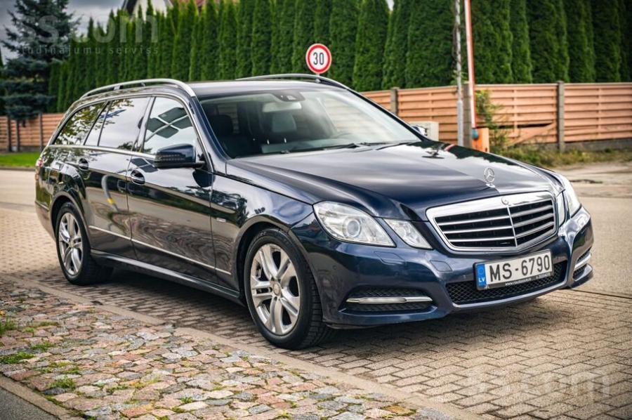 Zils Mercedes-Benz e-200 2012 Rīga, ar dzinēja tilpumu 2.20 L un nobraukumu 0 tūkst. km par 5590 €, foto 4 vietnē AUTOMOTO.COM.LV