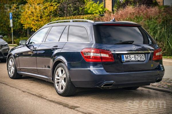 Мерседес E 200 2012 в Рига на AUTOMOTO.COM.LV Синий Мерседес E 200 2012 в Рига, объемом двигателя 2.20 л и пробегом 0 тыс. км за 5590 €, фото 7 на AUTOMOTO.COM.LV
