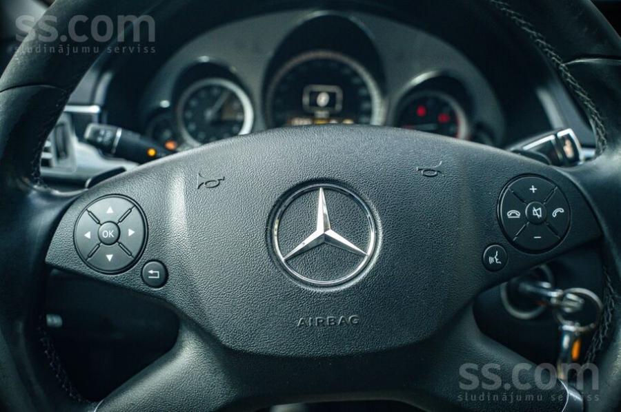 Zils Mercedes-Benz e-200 2012 Rīga, ar dzinēja tilpumu 2.20 L un nobraukumu 0 tūkst. km par 5590 €, foto 20 vietnē AUTOMOTO.COM.LV