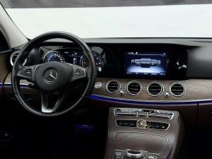 Zils Mercedes-Benz e-200 2018 Viļņa, ar dzinēja tilpumu 1.95 L un nobraukumu 172 tūkst. km par 18500 €, foto 18 vietnē AUTOMOTO.COM.LV