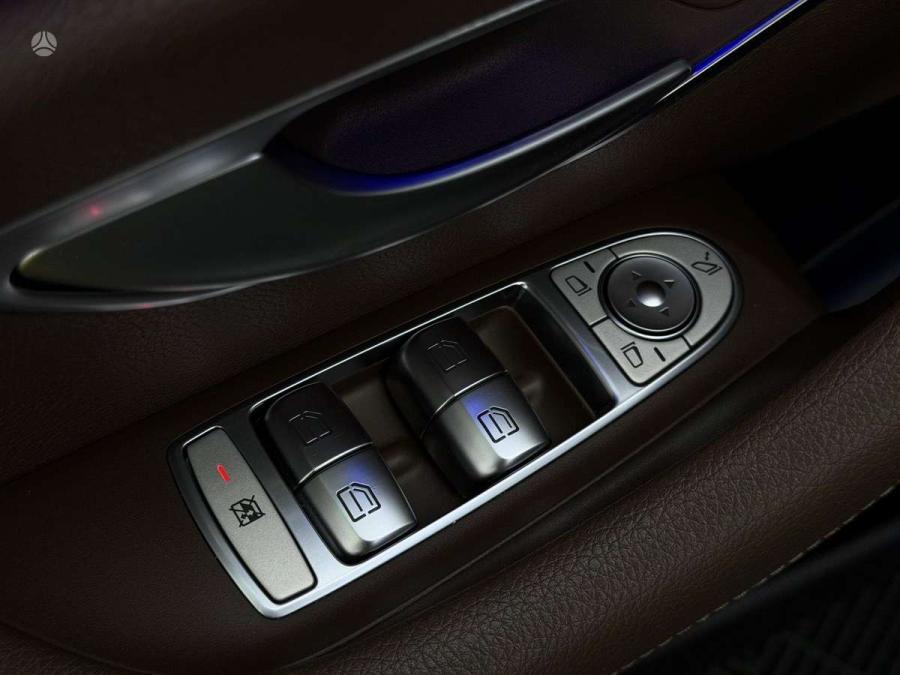 Zils Mercedes-Benz e-200 2018 Viļņa, ar dzinēja tilpumu 1.95 L un nobraukumu 172 tūkst. km par 18500 €, foto 21 vietnē AUTOMOTO.COM.LV