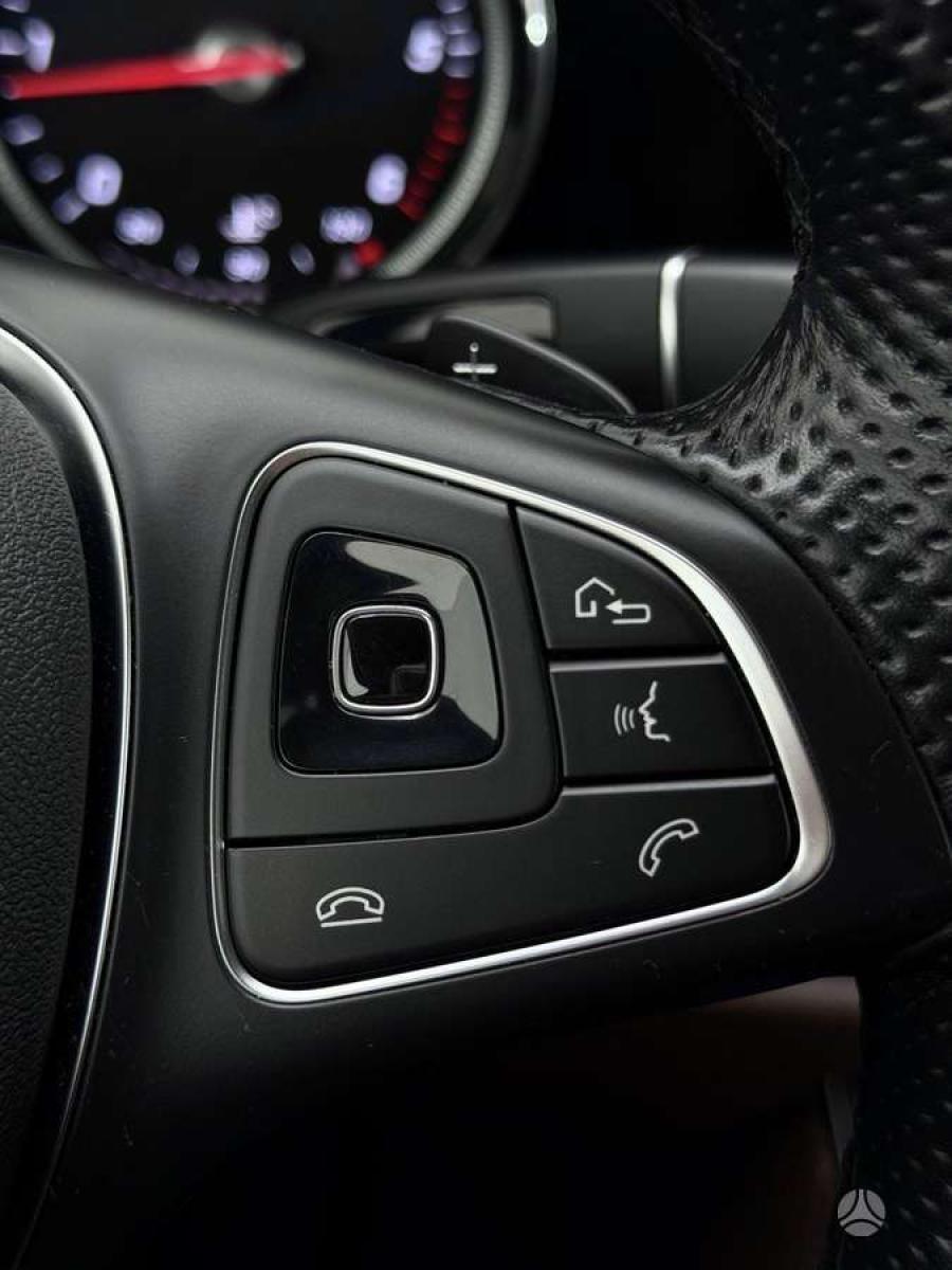 Zils Mercedes-Benz e-200 2018 Viļņa, ar dzinēja tilpumu 1.95 L un nobraukumu 172 tūkst. km par 18500 €, foto 28 vietnē AUTOMOTO.COM.LV