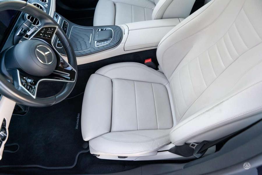 Blue Mercedes-Benz e-200 2020 in Vilnius, with an engine capacity of 2.00 L and mileage of 166 thousand km for 23600 €, photo 32 on AUTOMOTO.COM.LV