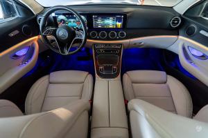 Blue Mercedes-Benz e-200 2020 in Vilnius, with an engine capacity of 2.00 L and mileage of 166 thousand km for 23600 €, photo 41 on AUTOMOTO.COM.LV