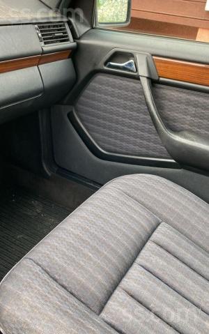 Brūns Mercedes-Benz e-200 1990 Rīga, ar dzinēja tilpumu 2.00 L un nobraukumu 288 tūkst. km par 5929 €, foto 10 vietnē AUTOMOTO.COM.LV