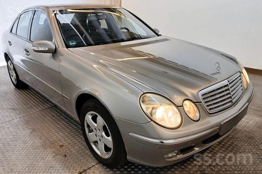 Brown Mercedes-Benz e-200 2003 in Tukums, with an engine capacity of 2.20 L and mileage of 282 thousand km for 3999 €, photo 3 on AUTOMOTO.COM.LV