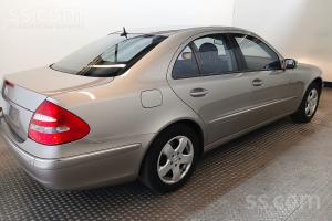 Brown Mercedes-Benz e-200 2003 in Tukums, with an engine capacity of 2.20 L and mileage of 282 thousand km for 3999 €, photo 5 on AUTOMOTO.COM.LV