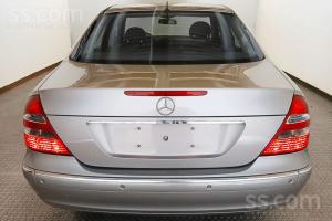 Brown Mercedes-Benz e-200 2003 in Tukums, with an engine capacity of 2.20 L and mileage of 282 thousand km for 3999 €, photo 6 on AUTOMOTO.COM.LV