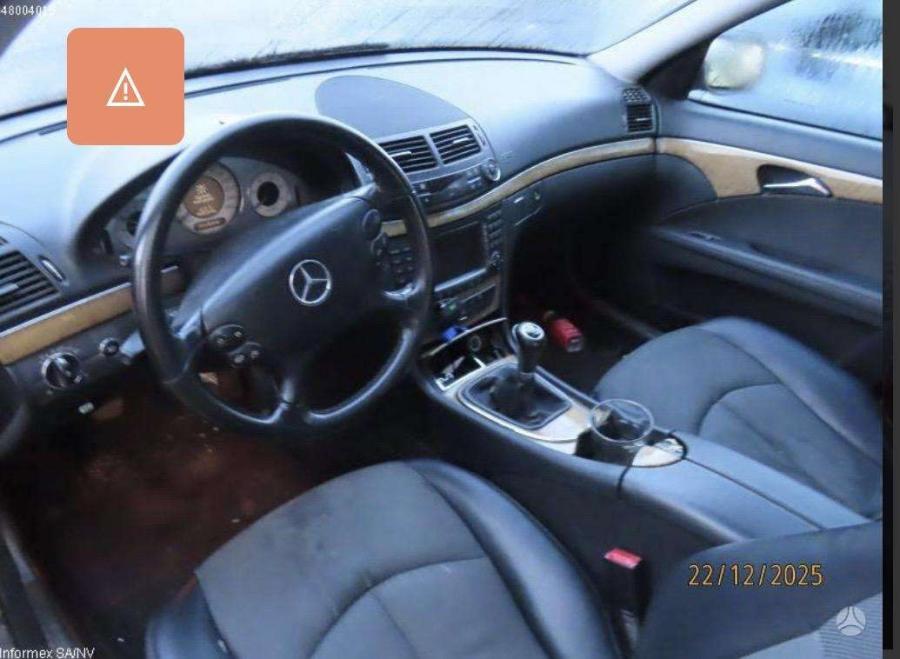 Brūns Mercedes-Benz e-200 2008 Utena, ar dzinēja tilpumu 2.20 L un nobraukumu 500 tūkst. km par 1250 €, foto 7 vietnē AUTOMOTO.COM.LV