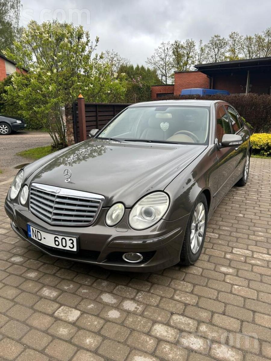 Brūns Mercedes-Benz e-200 2008 Ogre, ar dzinēja tilpumu 2.20 L un nobraukumu 299 tūkst. km par 3999 €, foto 1 vietnē AUTOMOTO.COM.LV