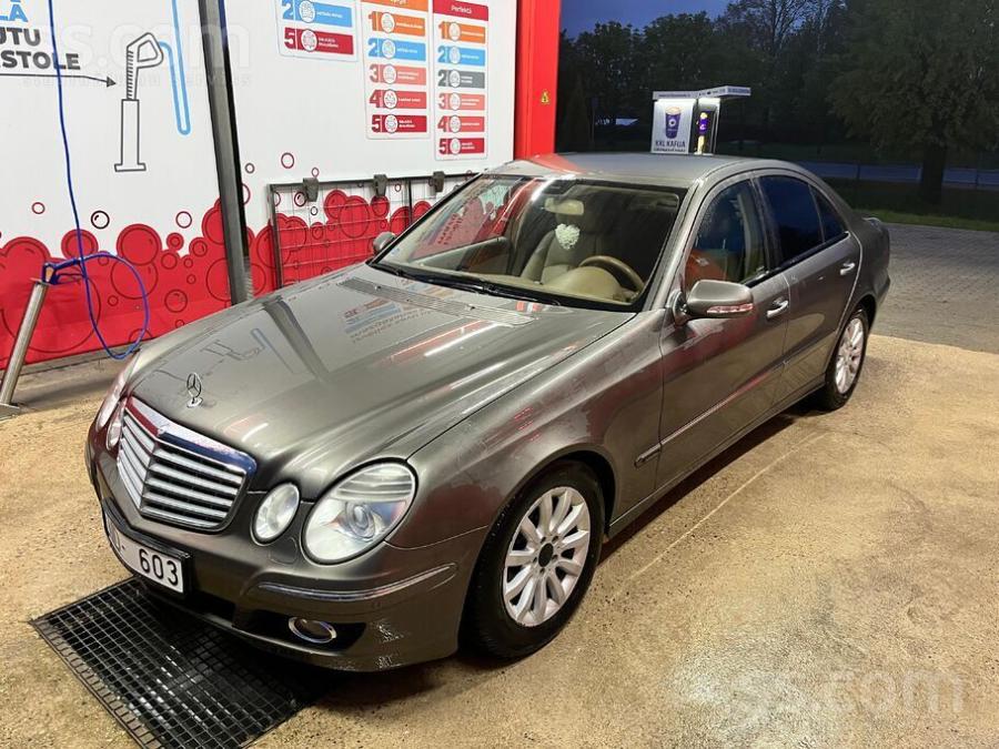 Brūns Mercedes-Benz e-200 2008 Ogre, ar dzinēja tilpumu 2.20 L un nobraukumu 299 tūkst. km par 3999 €, foto 9 vietnē AUTOMOTO.COM.LV