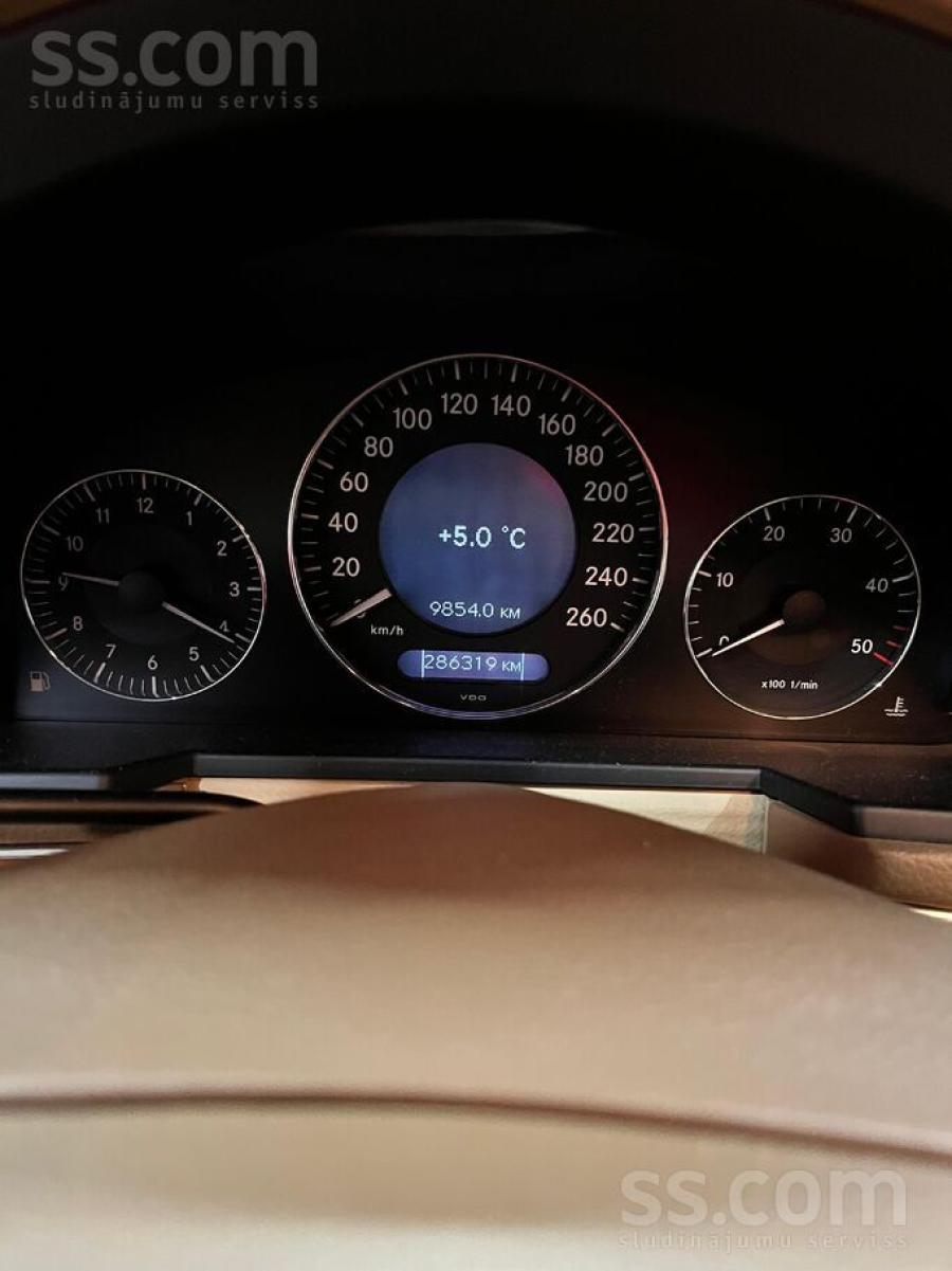 Brūns Mercedes-Benz e-200 2008 Ogre, ar dzinēja tilpumu 2.20 L un nobraukumu 299 tūkst. km par 3999 €, foto 11 vietnē AUTOMOTO.COM.LV