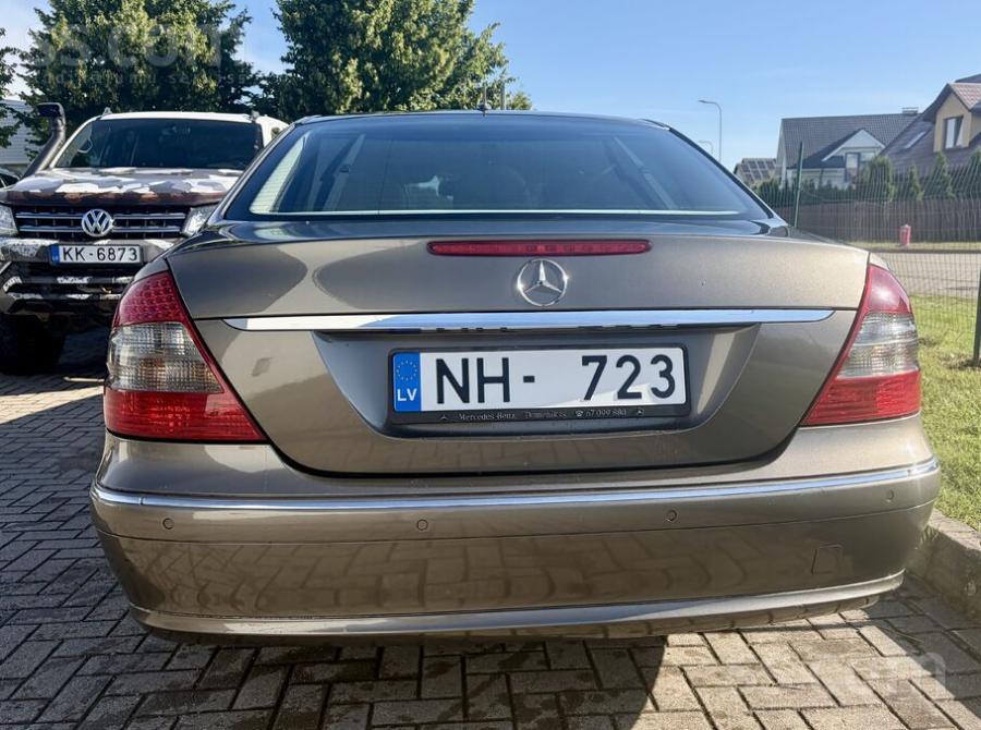 Коричневый Мерседес E 200 2008 в Вентспилс, объемом двигателя 1.80 л и пробегом 0 тыс. км за 3450 €, фото 5 на AUTOMOTO.COM.LV
