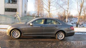 Brūns Mercedes-Benz e-200 2010 Rīga, ar dzinēja tilpumu 2.00 L un nobraukumu 331 tūkst. km par 6350 €, foto 18 vietnē AUTOMOTO.COM.LV
