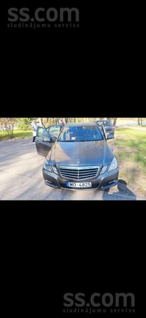 Brown Mercedes-Benz e-200 2011 in Riga, with an engine capacity of 2.10 L and mileage of 179 thousand km for 7000 €, photo 6 on AUTOMOTO.COM.LV