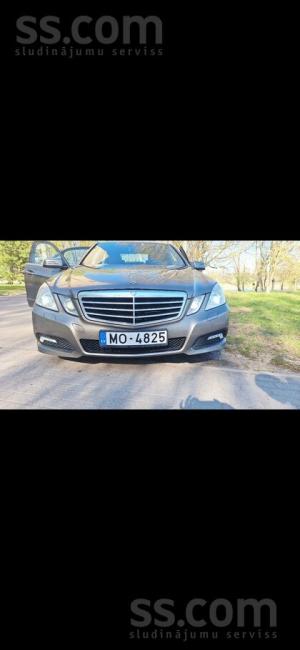 Brown Mercedes-Benz e-200 2011 in Riga, with an engine capacity of 2.10 L and mileage of 179 thousand km for 7000 €, photo 18 on AUTOMOTO.COM.LV