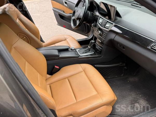 Brown Mercedes-Benz e-200 2011 in Riga, with an engine capacity of 2.10 L and mileage of 180 thousand km for 7300 €, photo 7 on AUTOMOTO.COM.LV
