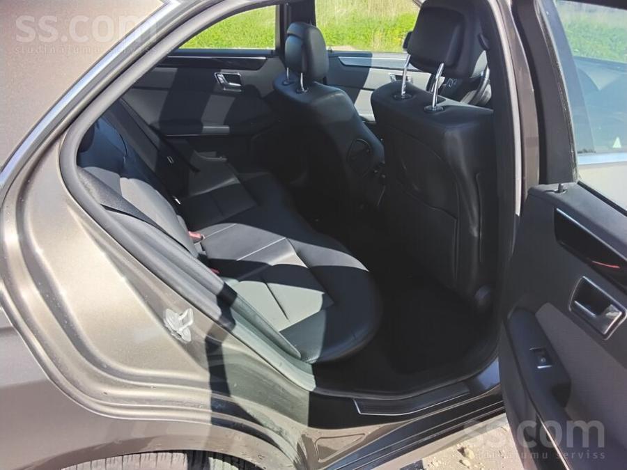 Brūns Mercedes-Benz e-200 2011 Rīga, ar dzinēja tilpumu 2.20 L un nobraukumu 271 tūkst. km par 7250 €, foto 13 vietnē AUTOMOTO.COM.LV