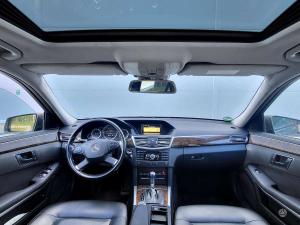 Коричневый Мерседес E 200 2011 в Вильнюс, объемом двигателя 2.20 л и пробегом 400 тыс. км за 4550 €, фото 26 на AUTOMOTO.COM.LV