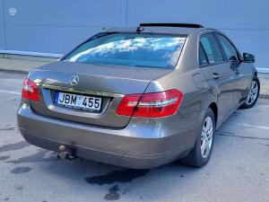 Коричневый Мерседес E 200 2011 в Вильнюс, объемом двигателя 2.20 л и пробегом 400 тыс. км за 4650 €, фото 17 на AUTOMOTO.COM.LV