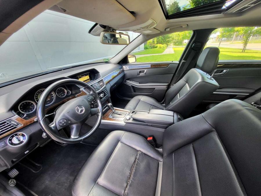 Brūns Mercedes-Benz e-200 2011 Viļņa, ar dzinēja tilpumu 2.20 L un nobraukumu 400 tūkst. km par 4650 €, foto 26 vietnē AUTOMOTO.COM.LV