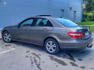 Brown Mercedes-Benz e-200 2011 in Vilnius, with an engine capacity of 2.20 L and mileage of 400 thousand km for 4250 €, photo 20 on AUTOMOTO.COM.LV